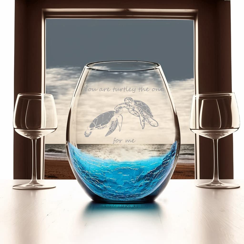 Valentines Day Gifts for Her, Sea Turtles Handmade Engraved Crackle Turquoise Beach Wine Glass, 18 Ounces