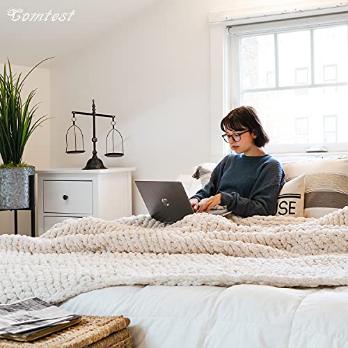 Comtest Chunky Knit Blanket Handmade Soft Throw Blanket Cozy and Warm Cable Knit Blanket for Sofa ＆Home Decor, Beige 40''x60''（Love Seat）
