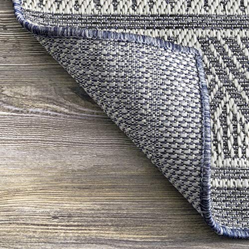 nuLOOM Charter Striped Tribal Indoor/Outdoor Area Rug, 6' 7" x 9', Grey