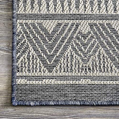 nuLOOM Charter Striped Tribal Indoor/Outdoor Area Rug, 6' 7" x 9', Grey