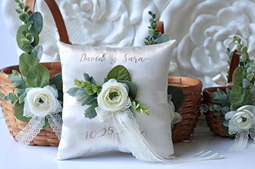 Willow Basket, Flower Girl Basket, Willow Flower Basket, Rustic Flower Girl Baskets, Decorated Basket, Wood Wedding Baskets, Flower Baskets (Pillow Personalized)