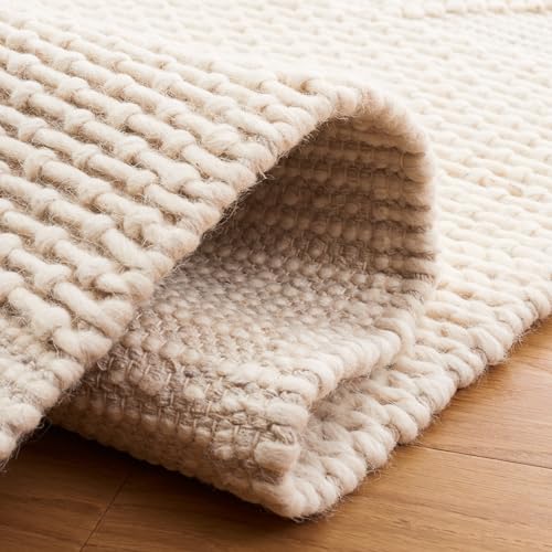 SAFAVIEH Natura Collection Accent Rug - 4' x 6', Ivory, Handmade Moroccan Boho Wool, Ideal for High Traffic Areas in Entryway, Living Room, Bedroom (NAT218A)