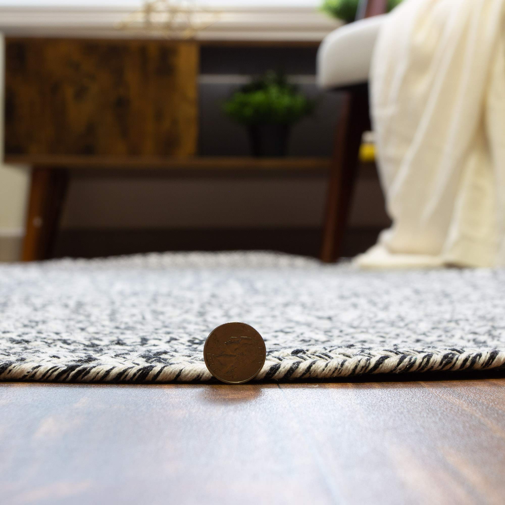 Super Area Rugs Farmhouse Braided Rug Cotton Kitchen Reversible Carpet, Black & White, 4' X 6' Oval