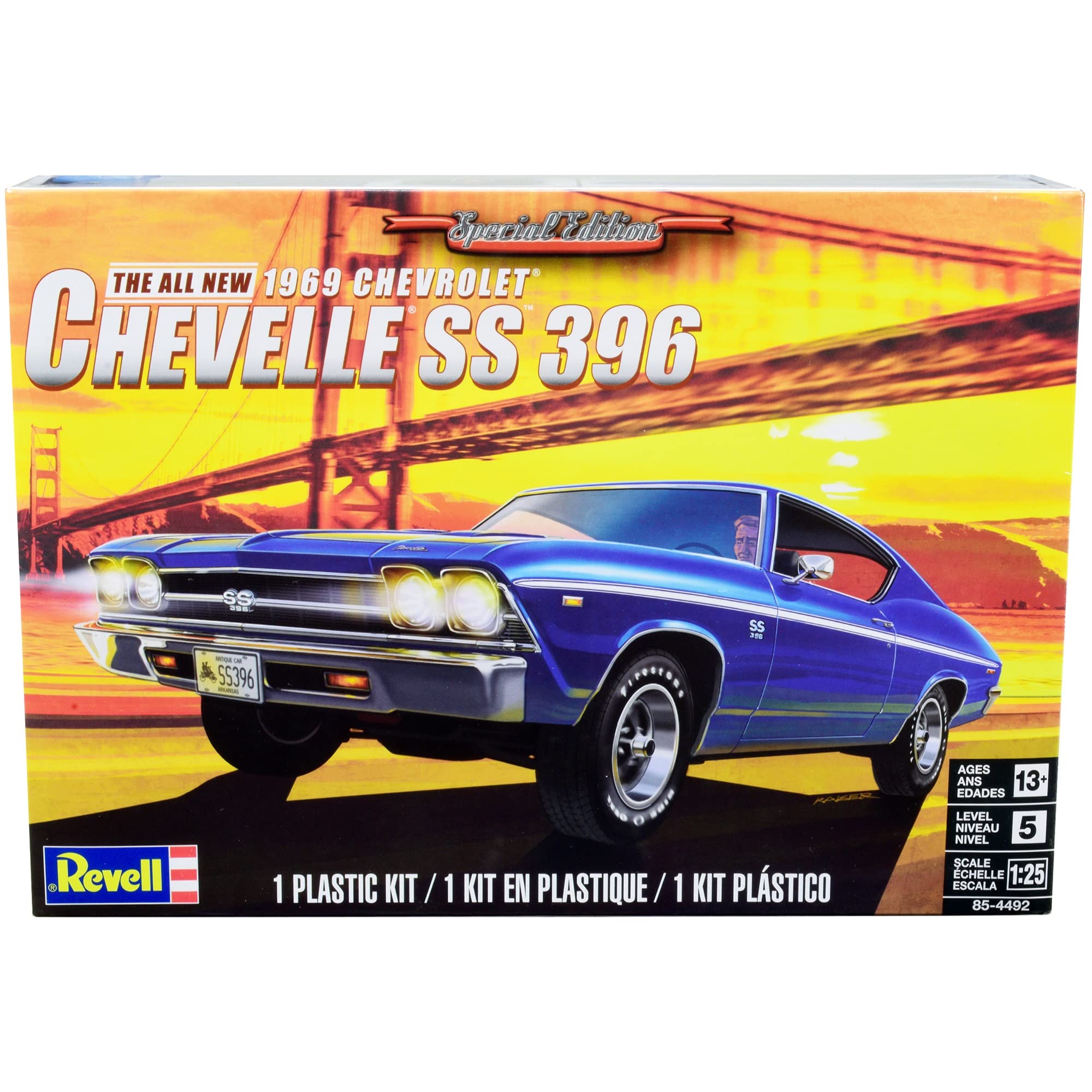Revell 85-4492 1/25 1969 Chevy Chevelle SS 396 Model Kit