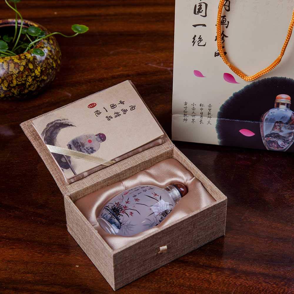 Semli Chinese Handpainted Bottle Decoration Creative Inside Painted Miniature Glass Bottle Great Wall