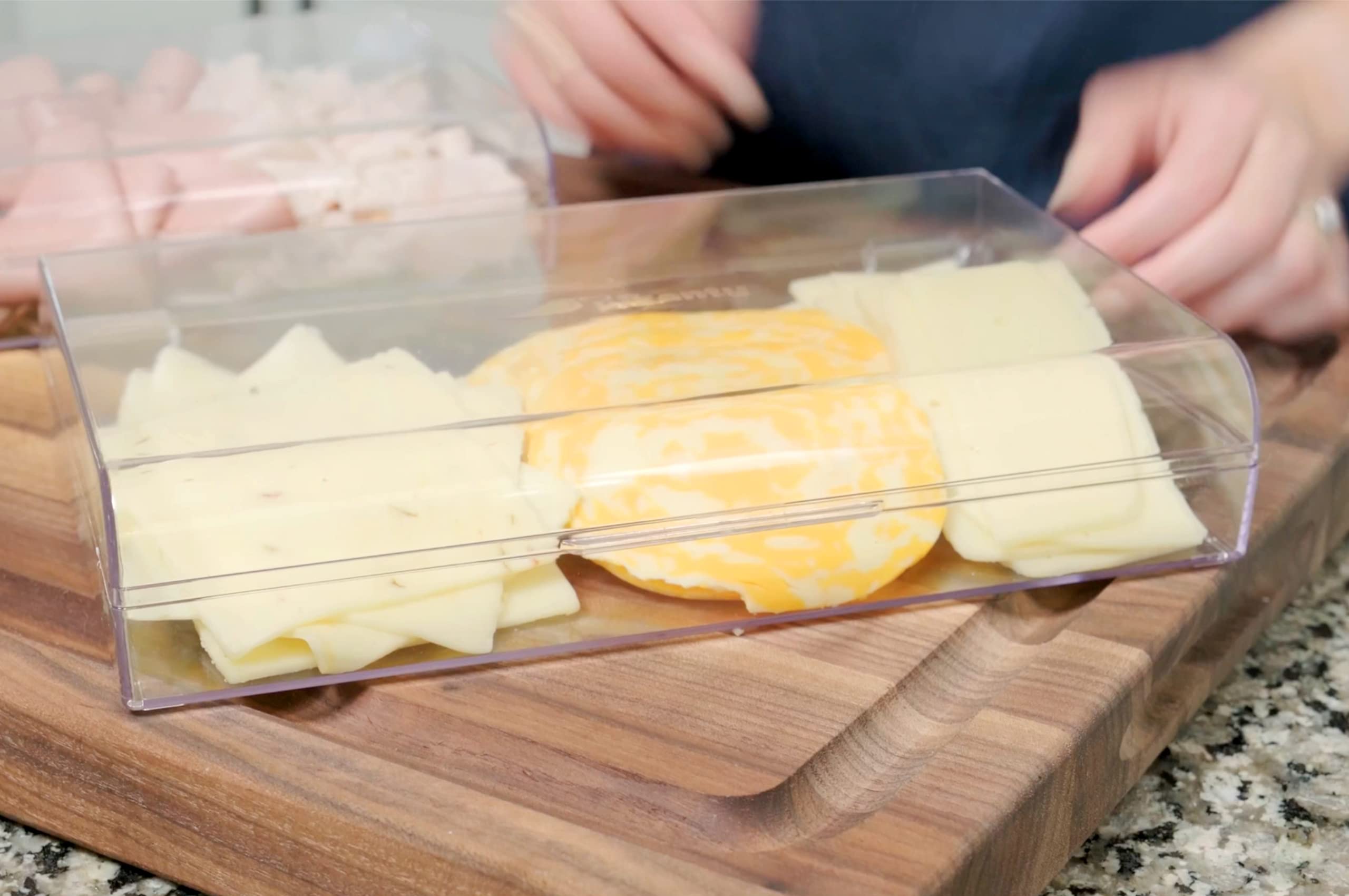 Pikanty - Fridge and Freezer Deli Keeper with Hinged Lid. Great for Meat, Cheese, Bacon, Cold Cuts and more. Made in USA