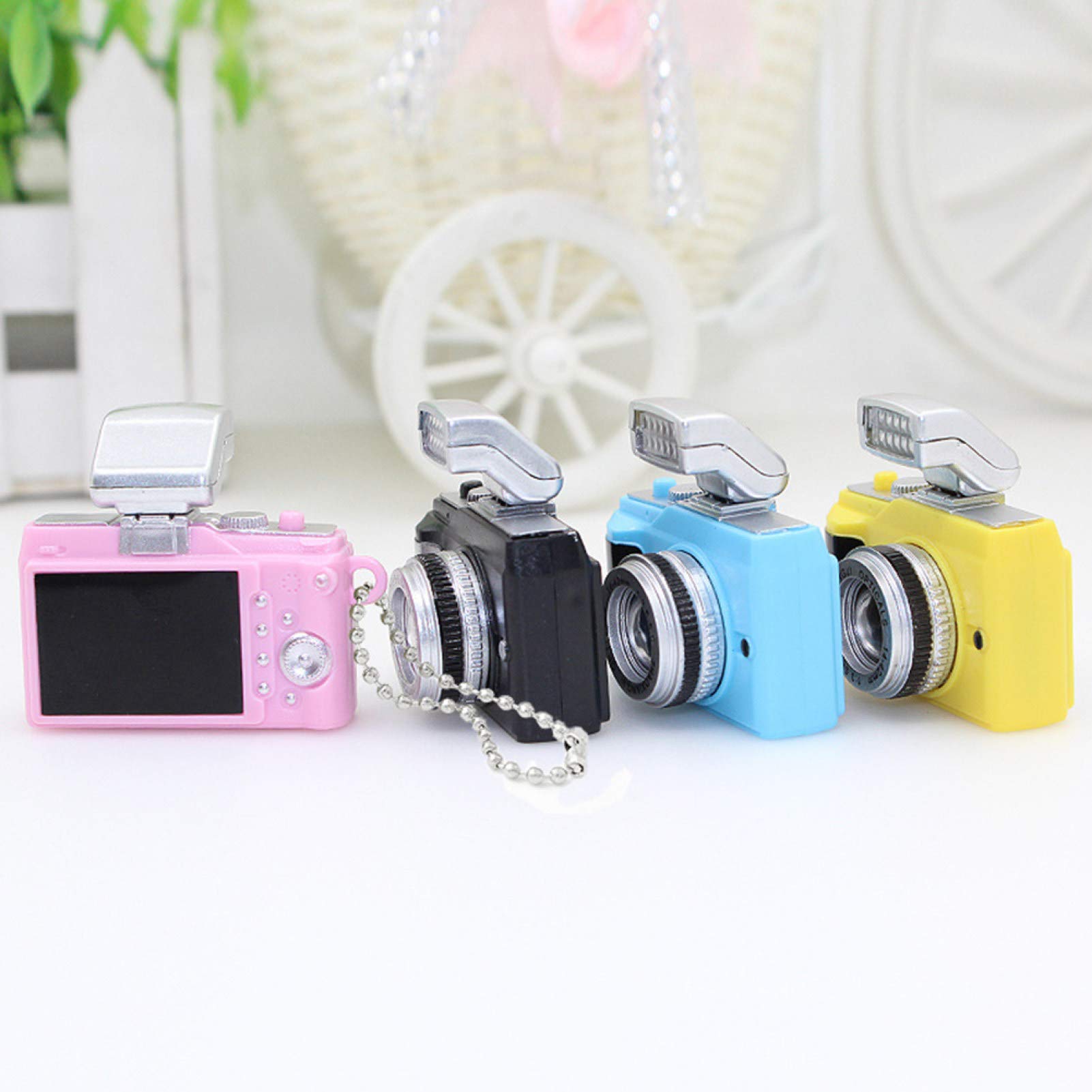 Mini Camera Keychain Key Ring Toy with Flashlight Sound Bag Phone Pendant,Car Keychain Accessories for Women Men - Yellow
