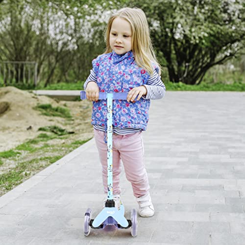 Bluey Self Balancing Kick Scooter with Light Up Wheels, Extra Wide Deck, 3 Wheel Platform, Foot Activated Brake, 75 lbs Limit, Kids & Toddlers Girls or Boys, for Ages 3 and Up