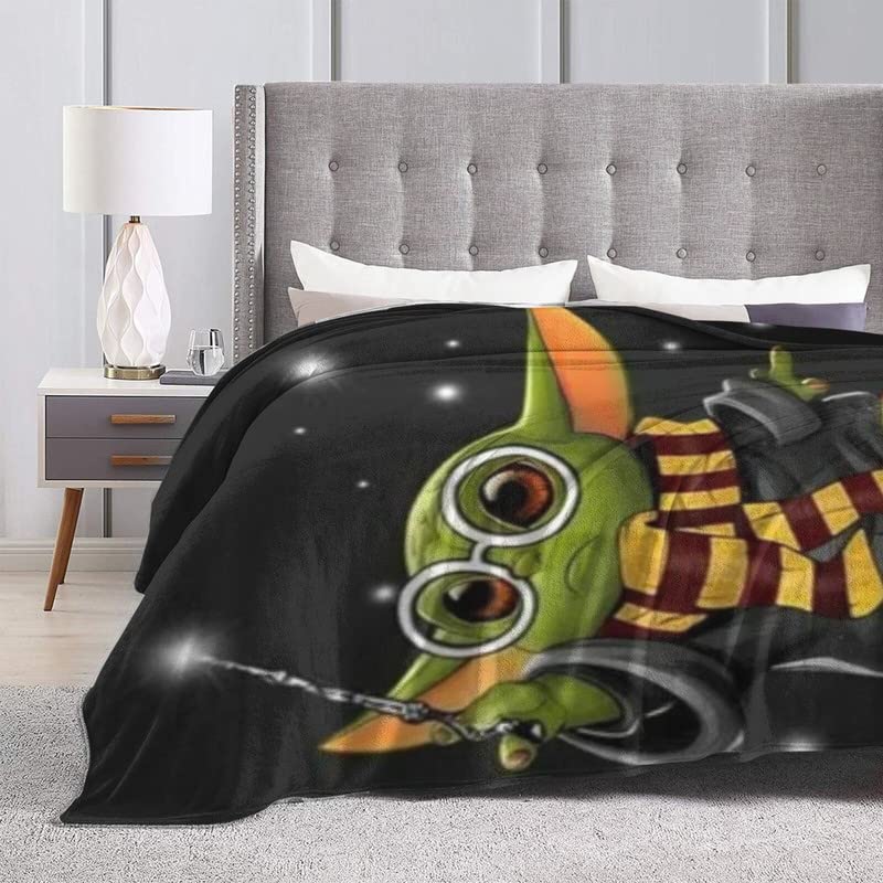 LAOSHIZI Blanket Ultra-Soft Micro Fleece Blanket Throw All Seasons for Kids Adults Warm Throw Blanket for NapĀ (50inx40in), Green (GGAI-OK121)