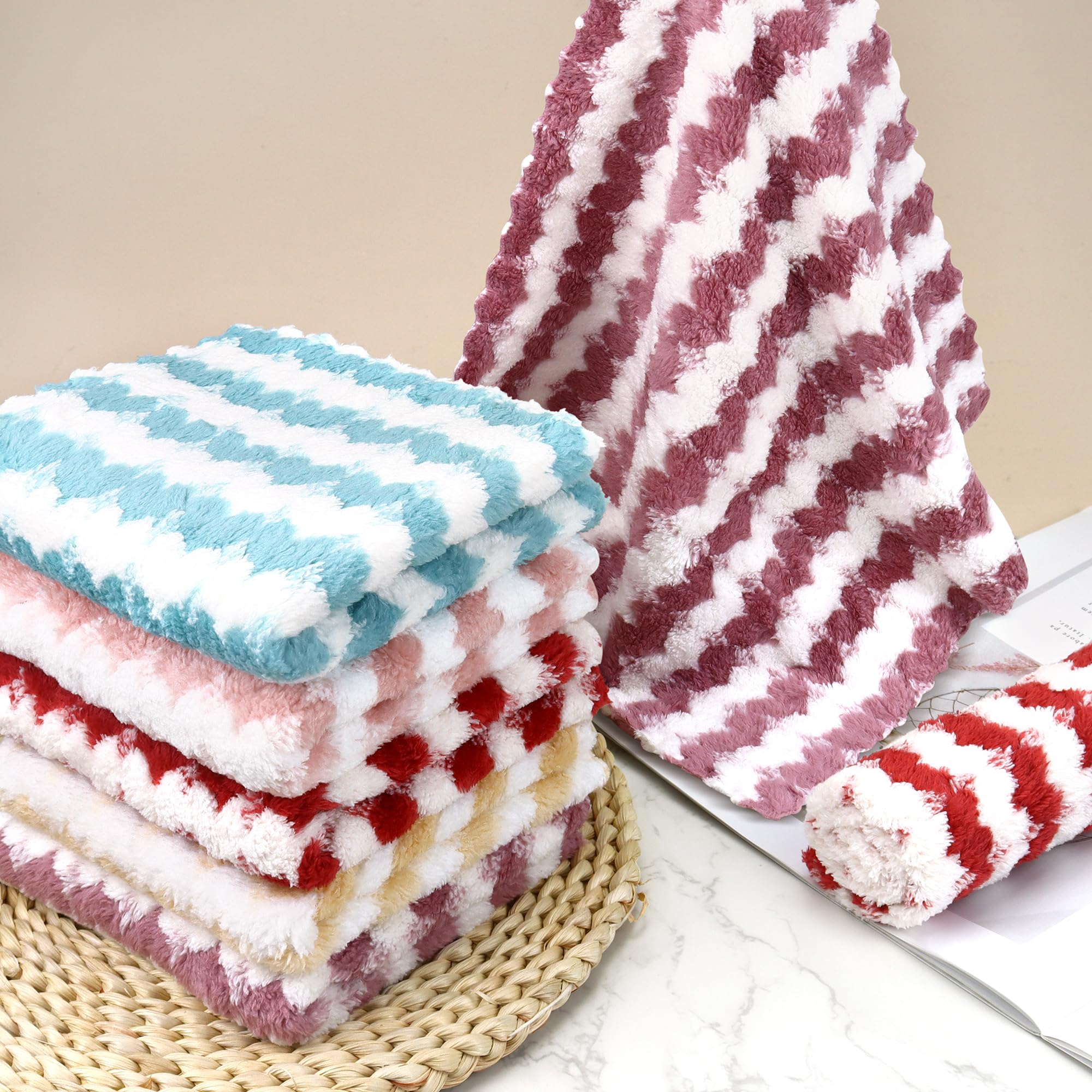Nobgum 10 Pcs Guinea Pig Fleece Blanket,Rabbits Hamster Cage Liners, Washable Small Animal Pet Blanket Sleep Bedding Mats Bed Pad Cover Throw Bath Towels for Guinea Pig Hamster Ferrets 5 Color