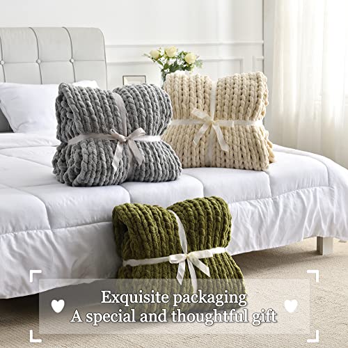 Maetoow Tighter Version Chenille Chunky Knit Blanket Throw (40×50 Inch), Handmade Warm & Cozy Blanket Couch, Bed, Home Decor, Soft Fleece Banket, Boho Thick Blankets and Giant Yarn Throws,Beige