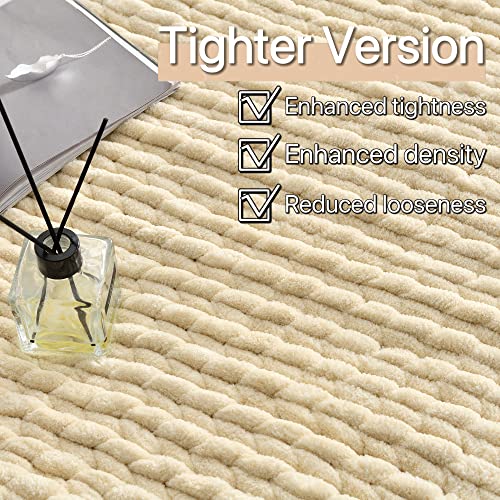 Maetoow Tighter Version Chenille Chunky Knit Blanket Throw (40×50 Inch), Handmade Warm & Cozy Blanket Couch, Bed, Home Decor, Soft Fleece Banket, Boho Thick Blankets and Giant Yarn Throws,Beige