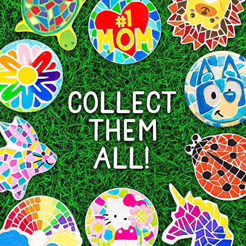Bluey Paint Your Own Stepping Stone, Design 7 DIY Stepping Stone Art, Fun Stepping Stone Kit for Kids, Less Mess Paintable Stepping Stones Art Set, Great Summer Activity for Kids Ages 8, 9, 10, 11