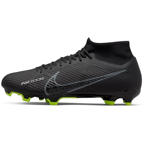 NIKE Men's Sneaker, Black Dk Smoke Grey Summit White Volt, 9