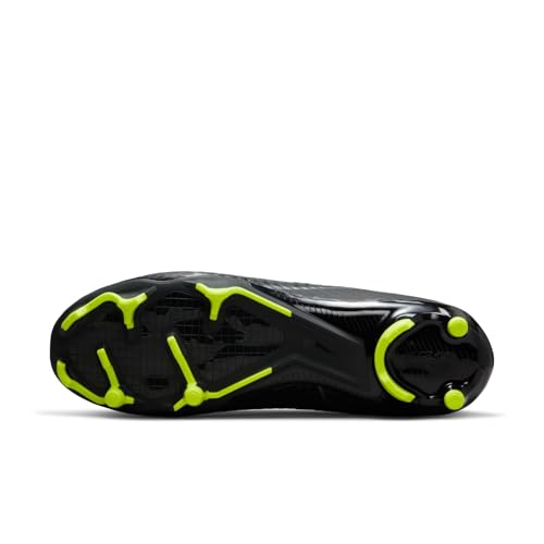 NIKE Men's Sneaker, Black Dk Smoke Grey Summit White Volt, 10.5