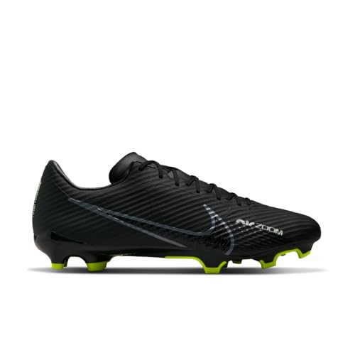 NIKE Men's Sneaker, Black Dk Smoke Grey Summit White Volt, 10.5