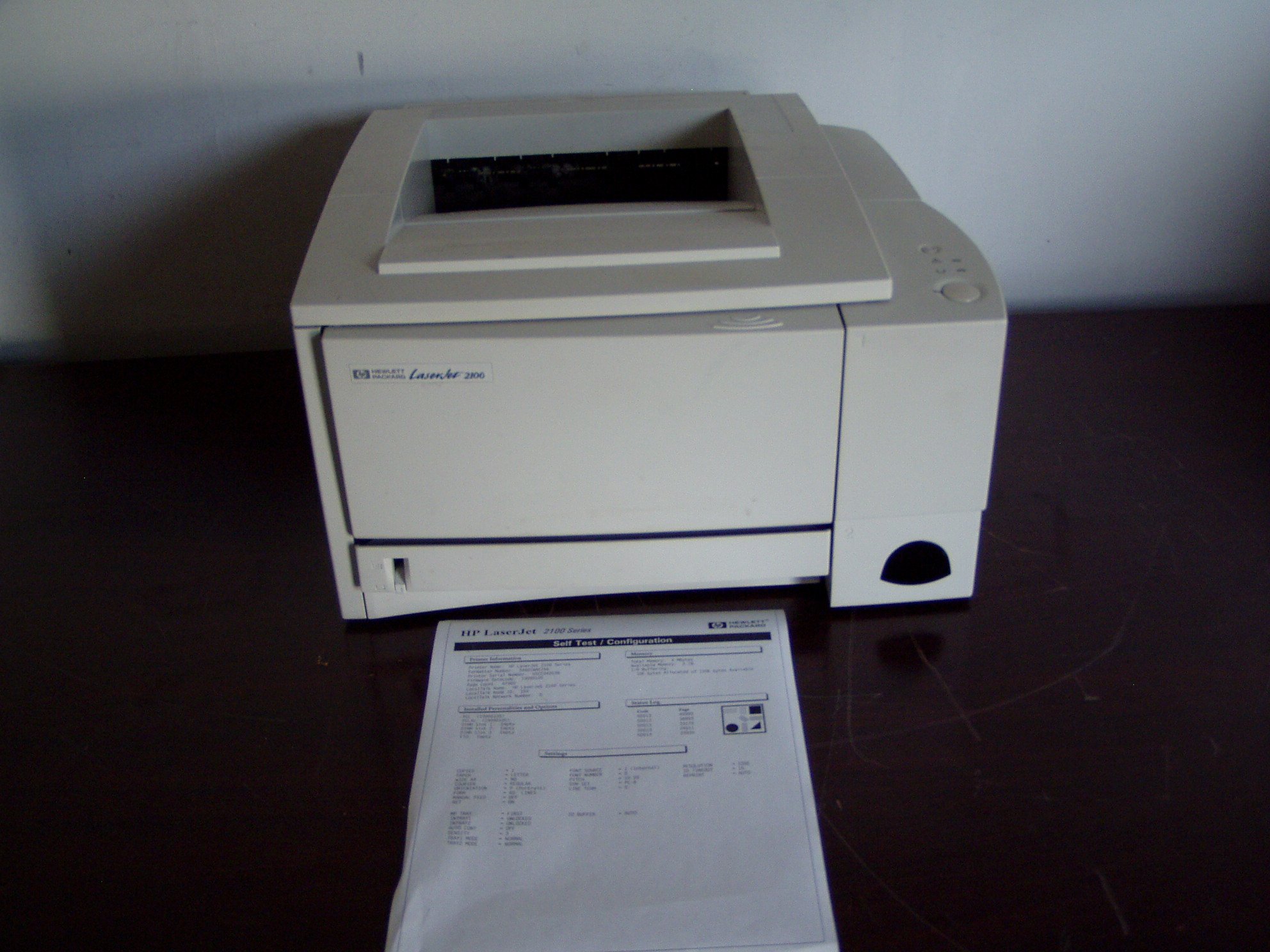HP Laserjet 2100 Laser Printer W/Test Prints