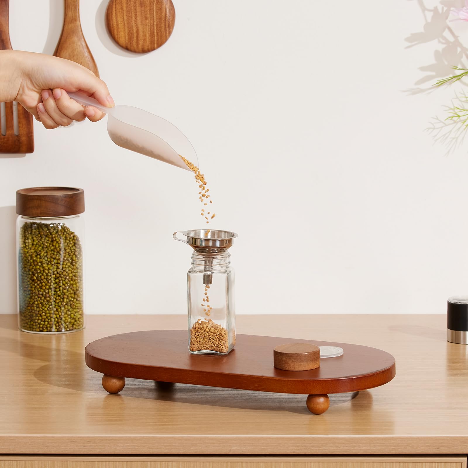 Yangbaga 24Pcs Glass Spice Jars with Labels,4oz Empty Square Spice Bottles with acacia wood lid & Shaker Lids and Silicone Collapsible Funnel Included