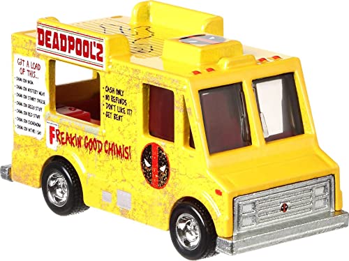 Hot Wheels Marvel Premium 5-Pack Bundle, 5 Hot Wheels Vehicles Inspired by Marvel Characters, RealRiders, Metal/Metal, Gift for Adult Collectors [Amazon Exclusive]