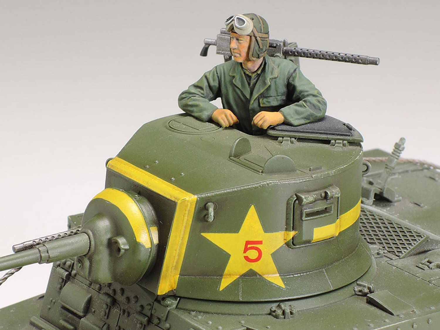 TAMIYA 35360 1/35 US Light Tank M3 Stuart Plastic Model Kit