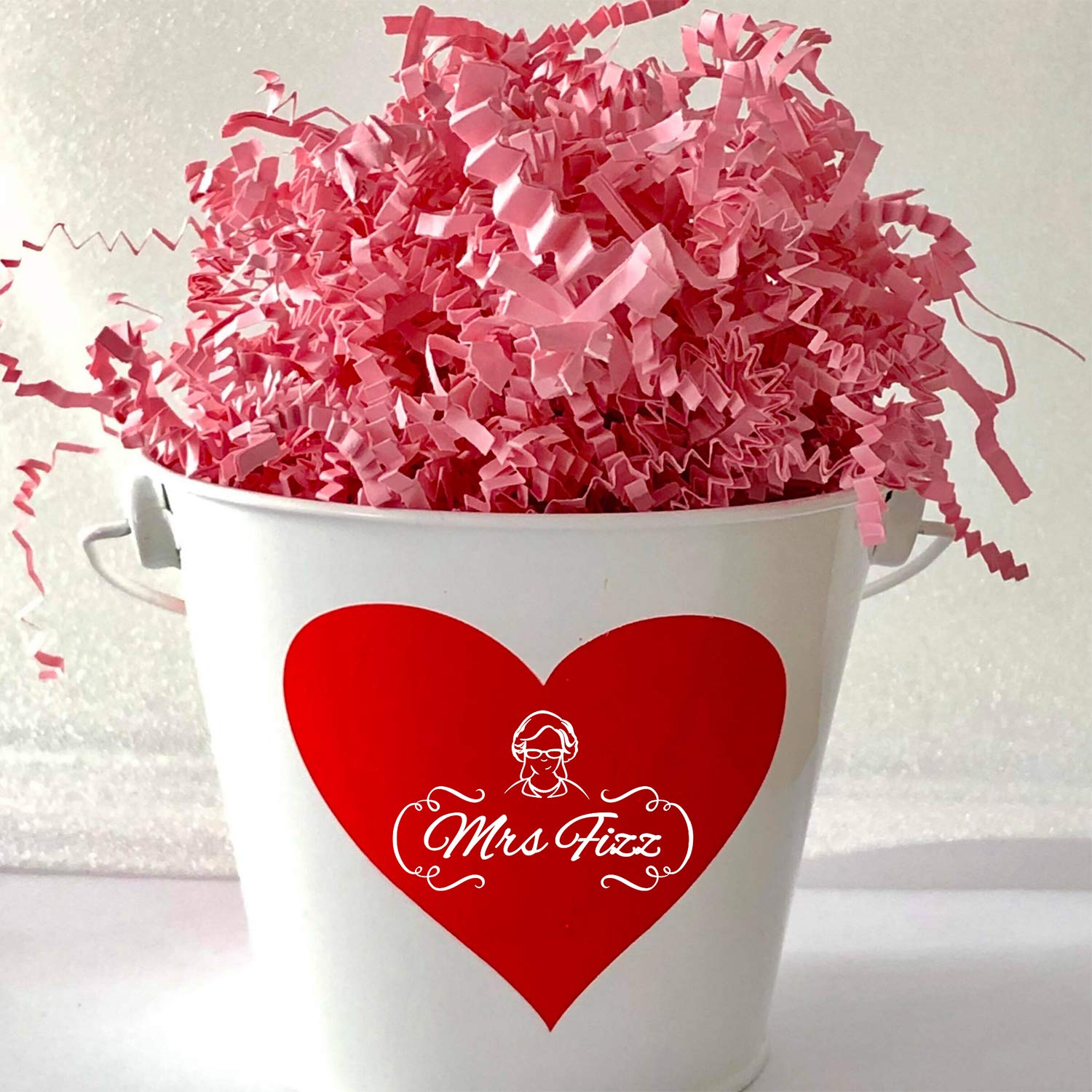 Mrs Fizz Crinkle Cut Paper Shred Filler for Packing and Filling Gift Baskets (.5 LB) Black