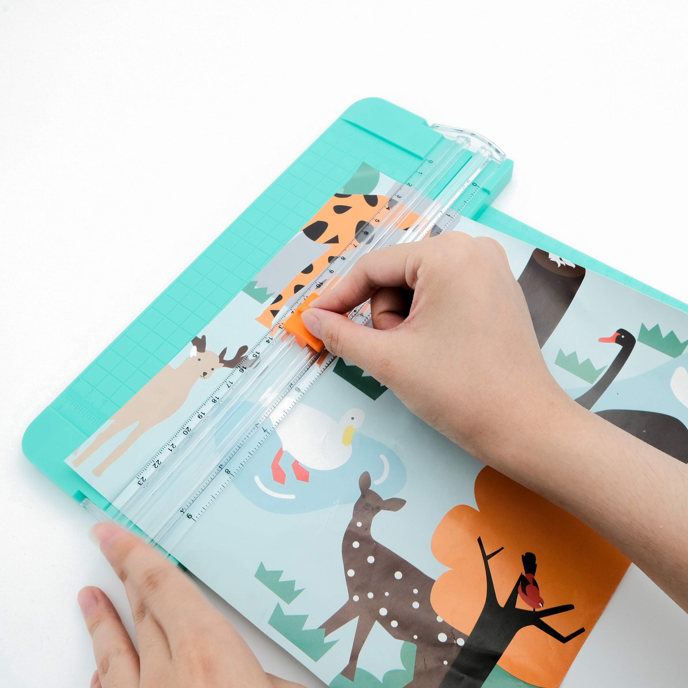 Paper Cutter A5 Paper Trimmer Titanium Scrapbooking Tool with 1pcs Replacement Cutting Blade,for Scrapbooking, Picture Cutting, Label Design, Photos,Comes with a Replacement Cutting Blade Blade