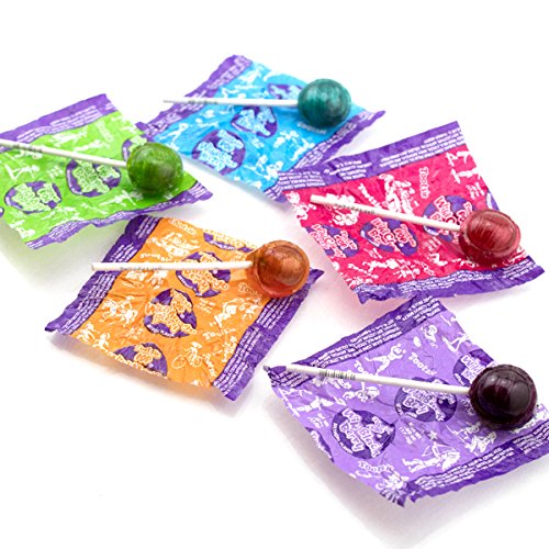 Tootsie Pops Assorted Wild Berry Flavors with Chocolatey Center, 3.75 Pound, 100 Count (Pack of 1), Peanut Free, Gluten Free