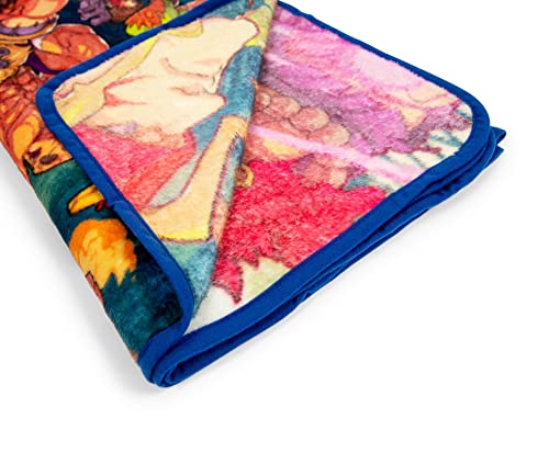 Street Fighter Fleece Throw Blanket | Plush Soft Polyester Cover For Sofa and Bed, Cozy Home Decor, Luxury Room Essentials | Capcom Video Game Gifts For Adults and Kids | 45 x 60 Inches