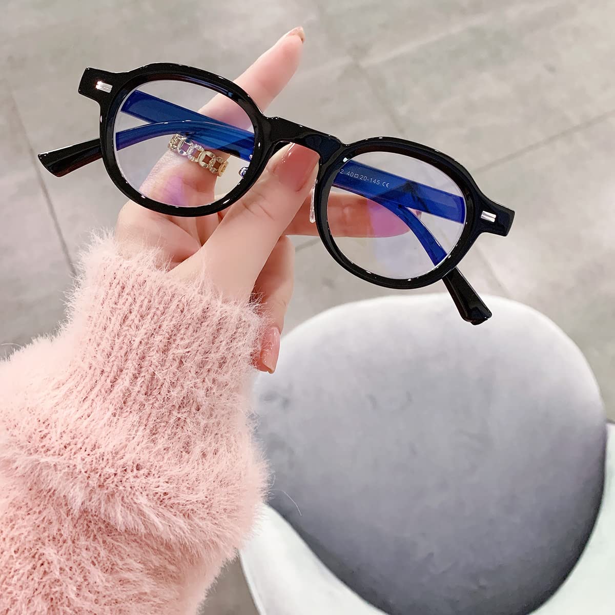 JOVAKIT Trendy Round Blue Light Blocking Glasses for Women Men Retro Vintage Circle Style Non-prescription Computer Glasses (Black)