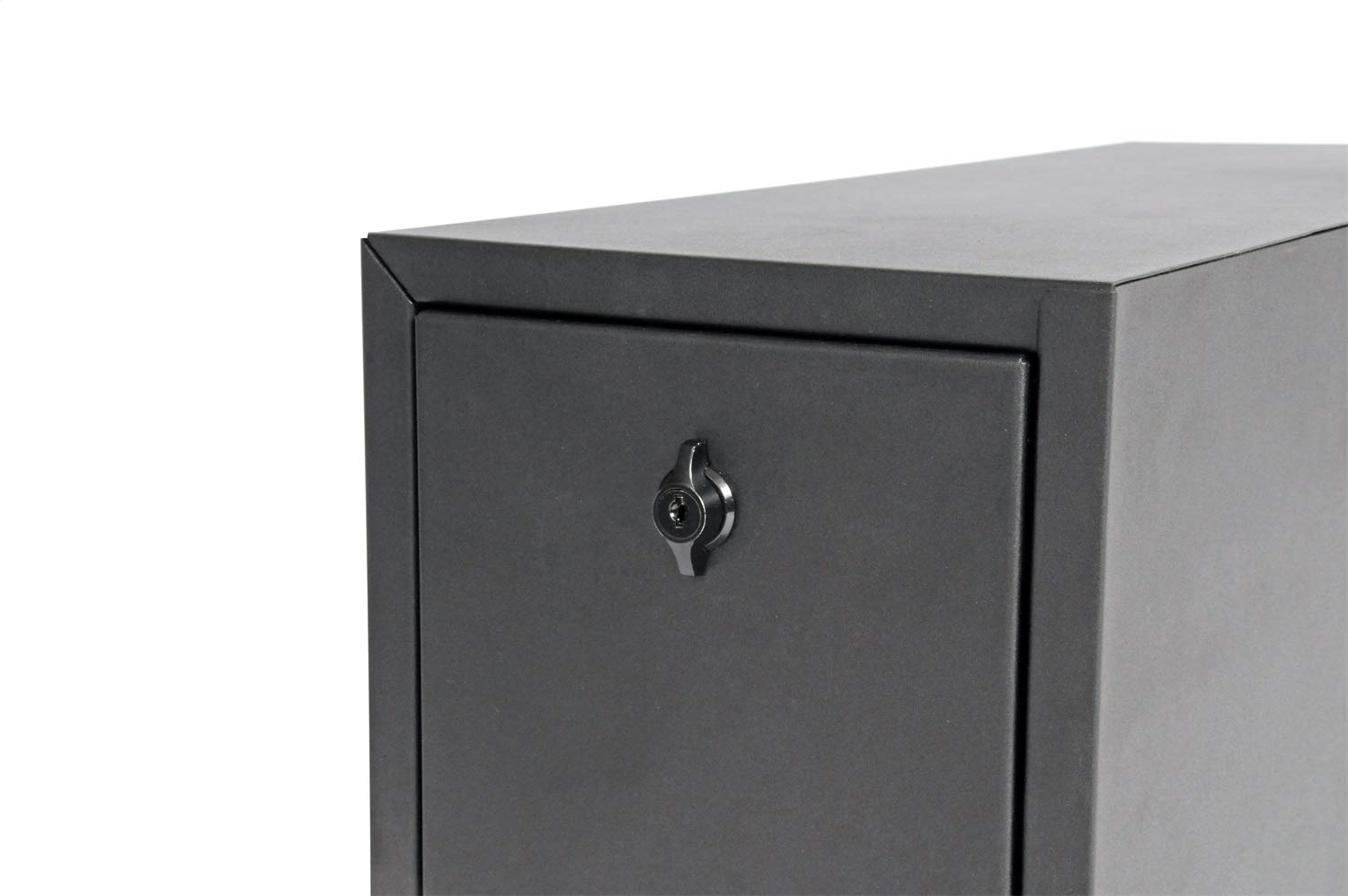Dee Zee 95D Wheel Well Tool Box