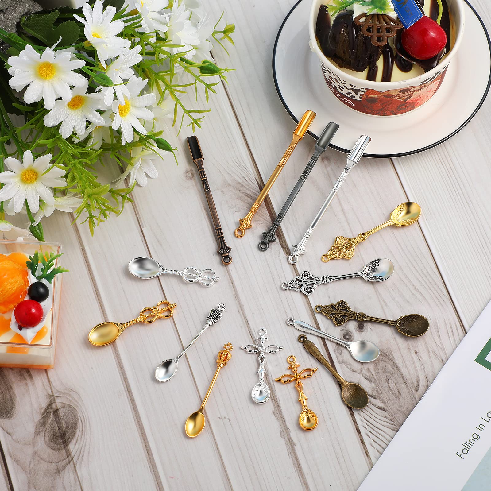 30 Pieces Mini Shovel Medicine Spoon, Mini Shovel Tableware Charm Pendants and Micro Scoops Pendants Alloy Spoon Pendant Charms for Home Supplies Pendants Necklace, 6 Style