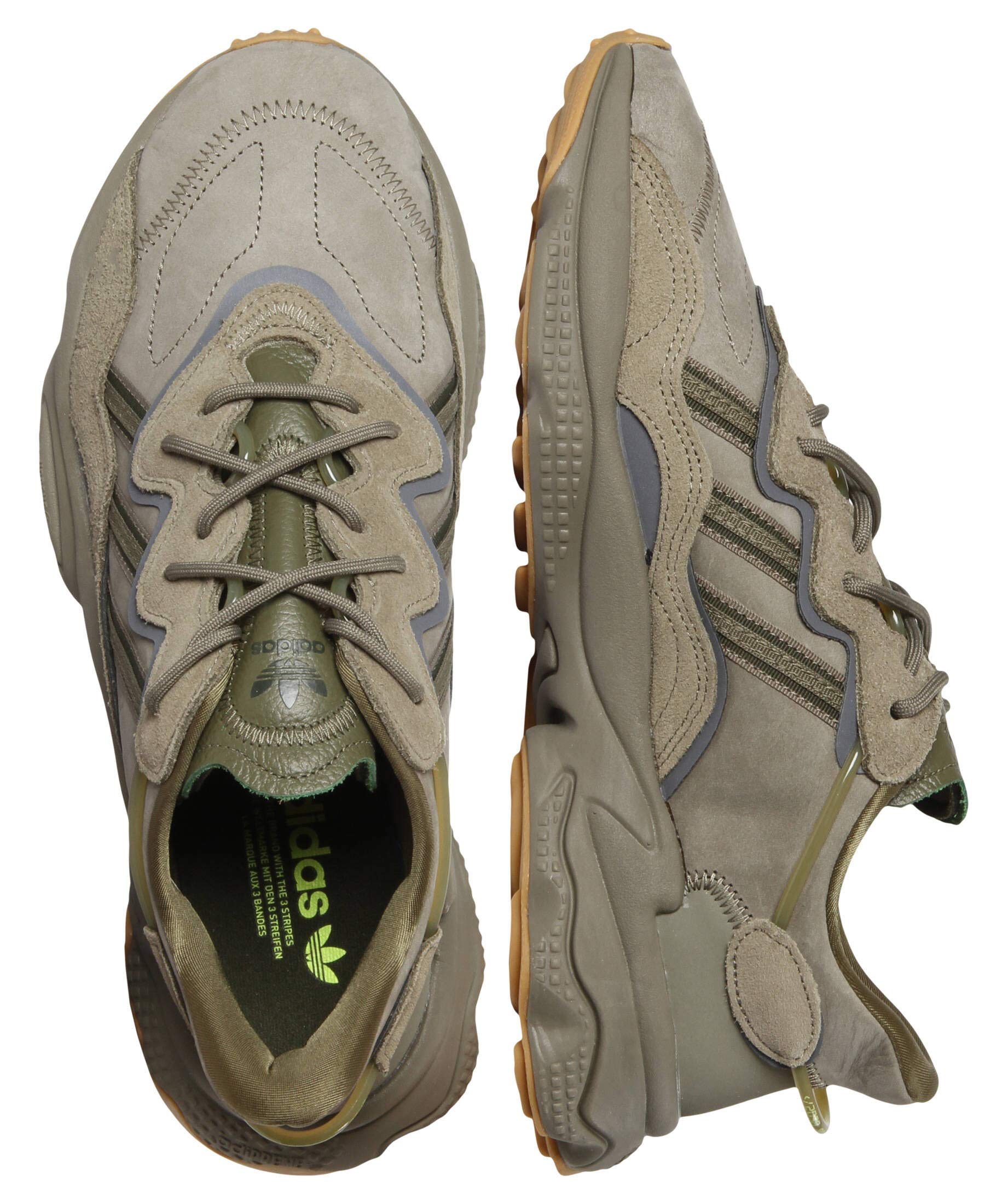 adidas Originals Men's Ozweego Gymnastics Shoe, Grey Legend Earth Raw Khaki, 9