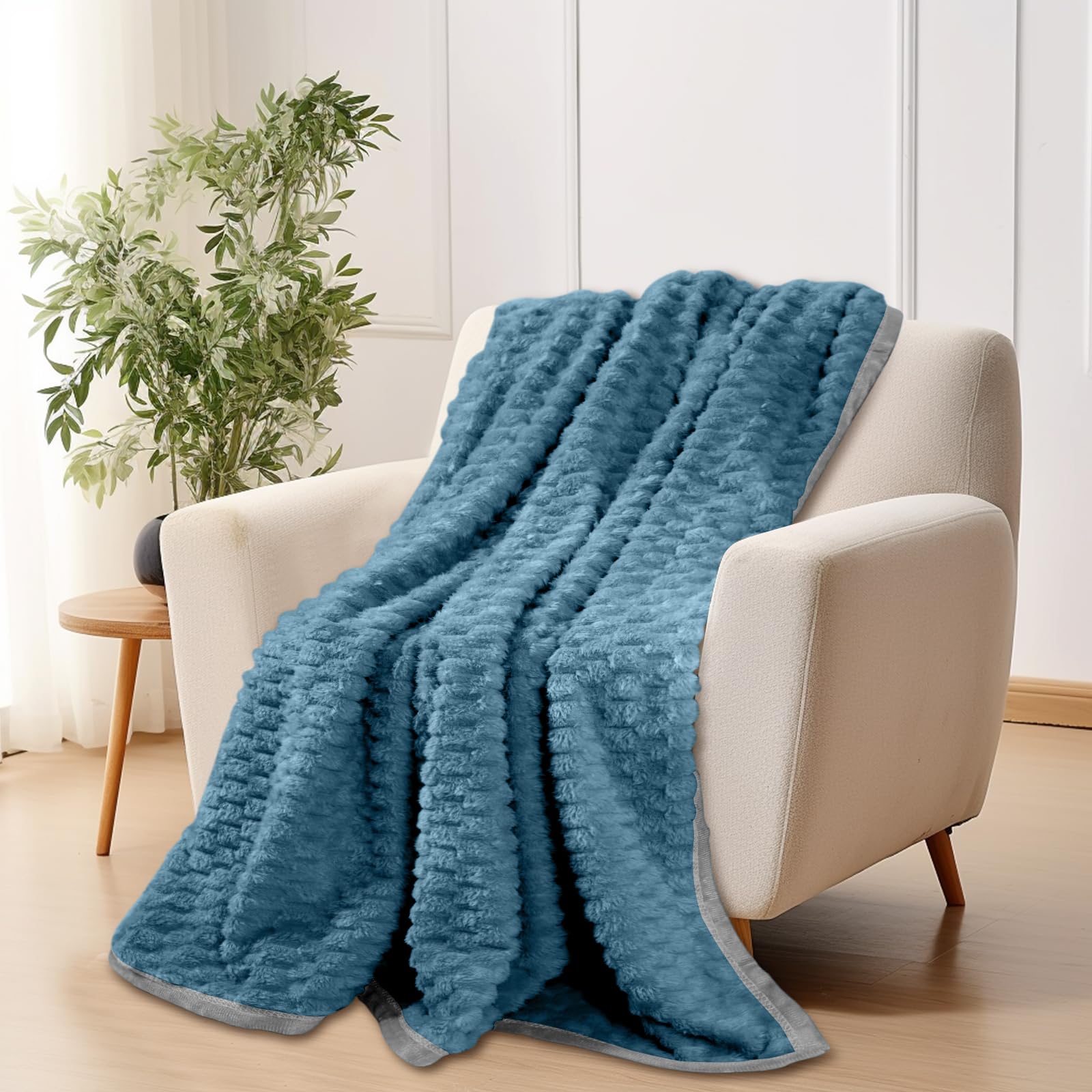 XKY Fleece Throw Blankets, Super Soft Flannel Cozy Blankets for Adults, Home Fleece Throw Blanket for Couch or Bed, Throw Size Warm Plush Blankets for All Season (70"Ă80", Blue)