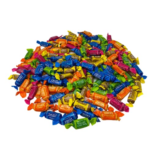 Holiday Special Tootsie Roll Fruit Chews - 2 lbs - Original Chewy Fruity Taffy Candy Soft Chews - Assorted 5 Flavor Variety Snack Mix in Resealable Pantry Bag - Individually Wrapped, 32 oz.