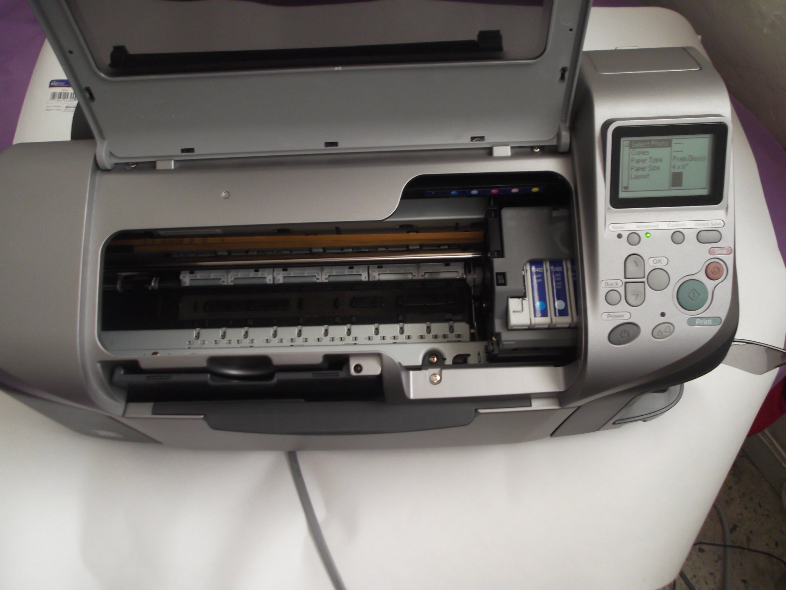 Epson Stylus Photo R300 Inkjet Printer