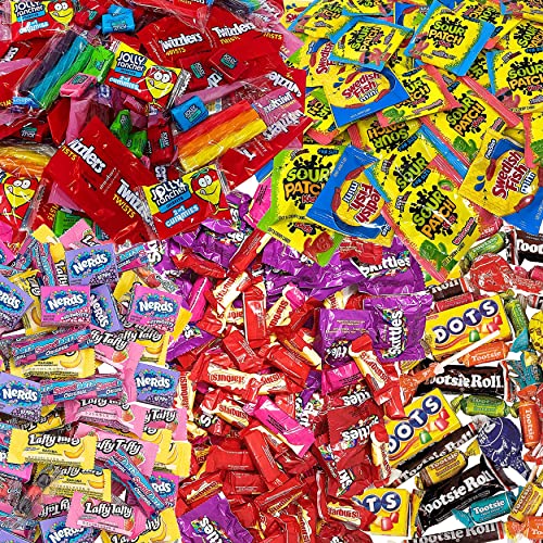 Nut Free Candy and Peanut Free Bite Size Candy Snack Box (210 Count, 5 lbs) by Stuff Your Sack