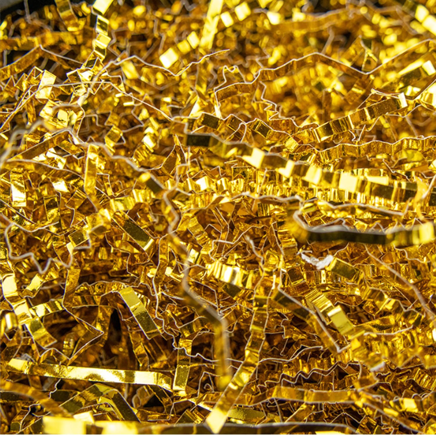 Keoferlo Gold Crinkle Cut Paper Shred Filler 1/2 LB Metallic Iridescent Stuffing for Gift Boxes Gift Wrappings Gift Baskets (Metallic Gold)