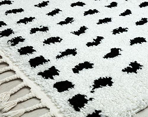 CosmoLiving by Cosmopolitan BT15B Calm Creation Dots Modern White Non-Shedding Living Room Bedroom Dining Home Office Area Rug, 8'3"X10'0"