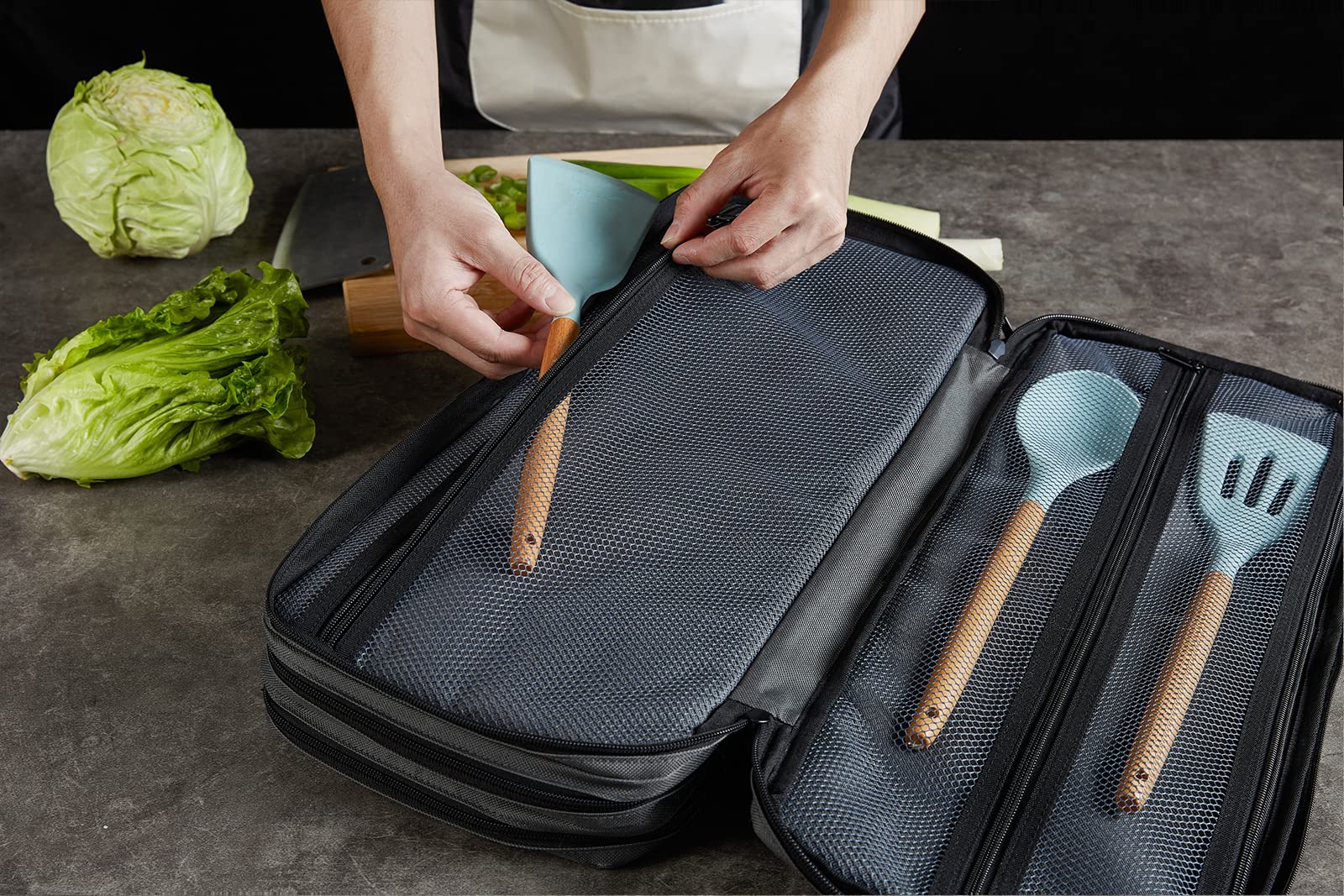 Chef Knife Roll Bag, 16 Pockets Large Knife Case Bag, Durable Oxford Cloth Culinary Bag, Executive Zipped Compartments Chef Knife Carrier Bag for Traveling, Working, Camping - Knifes not Included