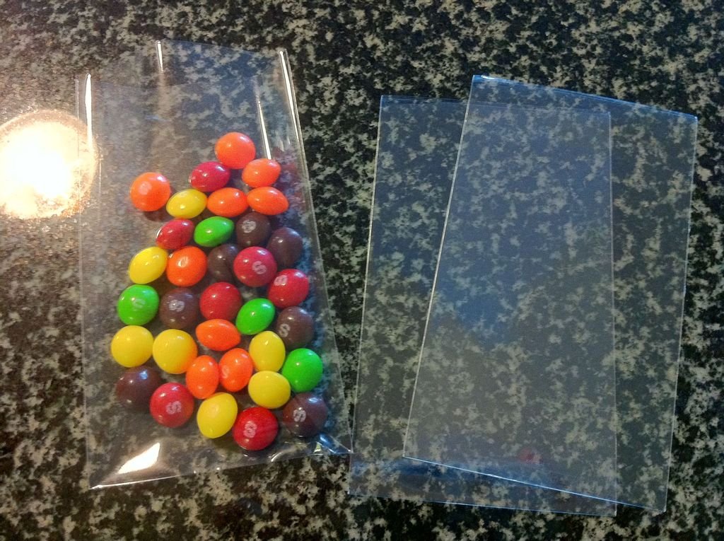 UNIQUEPACKING 100 Pcs 3x5 (O) Clear Flat Cello/Cellophane Bags Good for Candies Cookie Treat