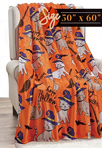 Elegant Comfort Lightweight Throw Blanket- Halloween Themed, Soft, Cozy and Plush- Throw Blankets, Perfect for Lounging This Spooky Season, 50 x 60 inches, Halloween Cats, Throw Blanket