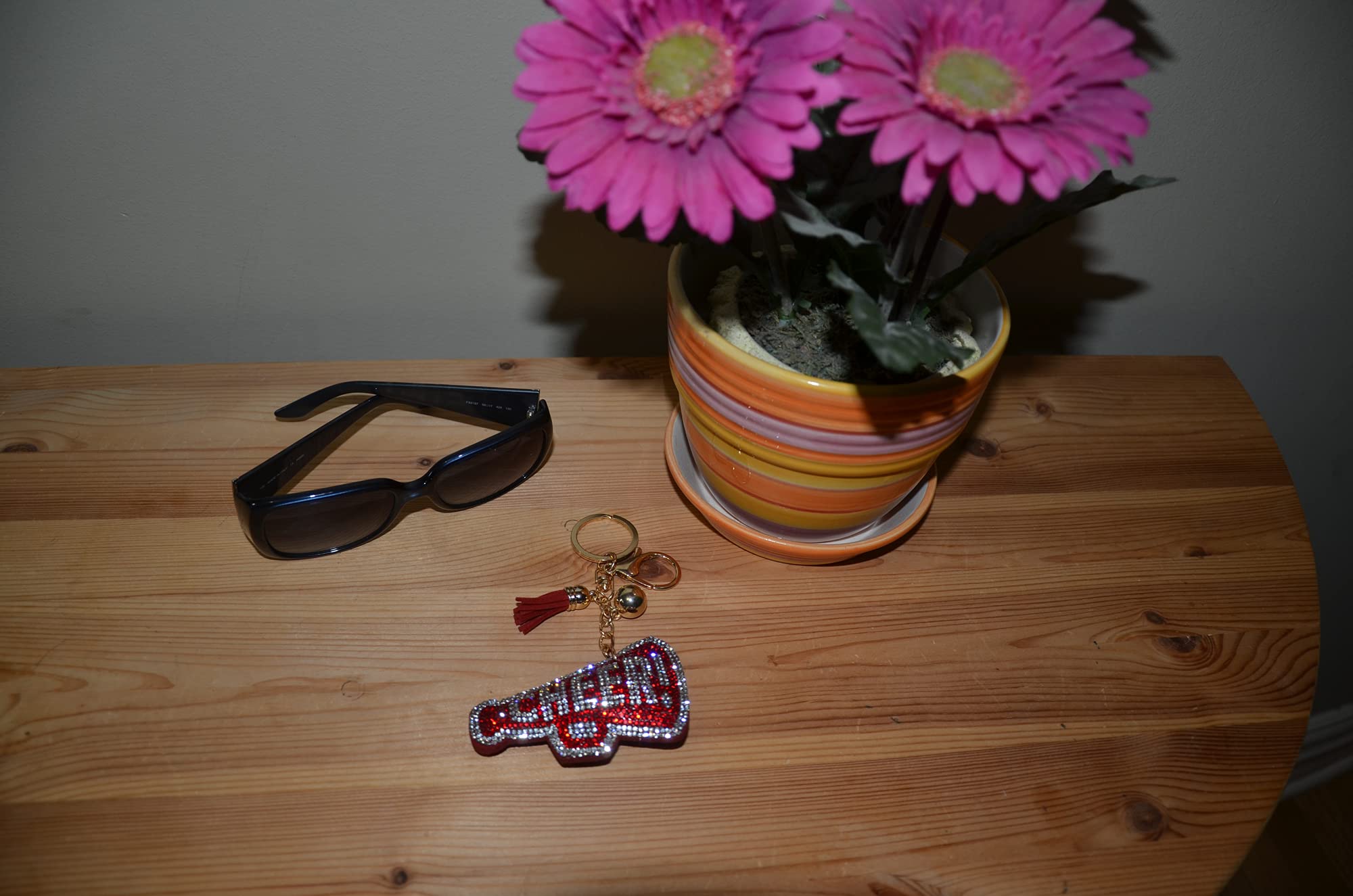 Popfizzy Red Cheer Keychains for Girls, Bling Cheerleader Backpack Keychain, Cheerleading Bag Charm, Cheer Gift, Cheer Pom Pom Keychain