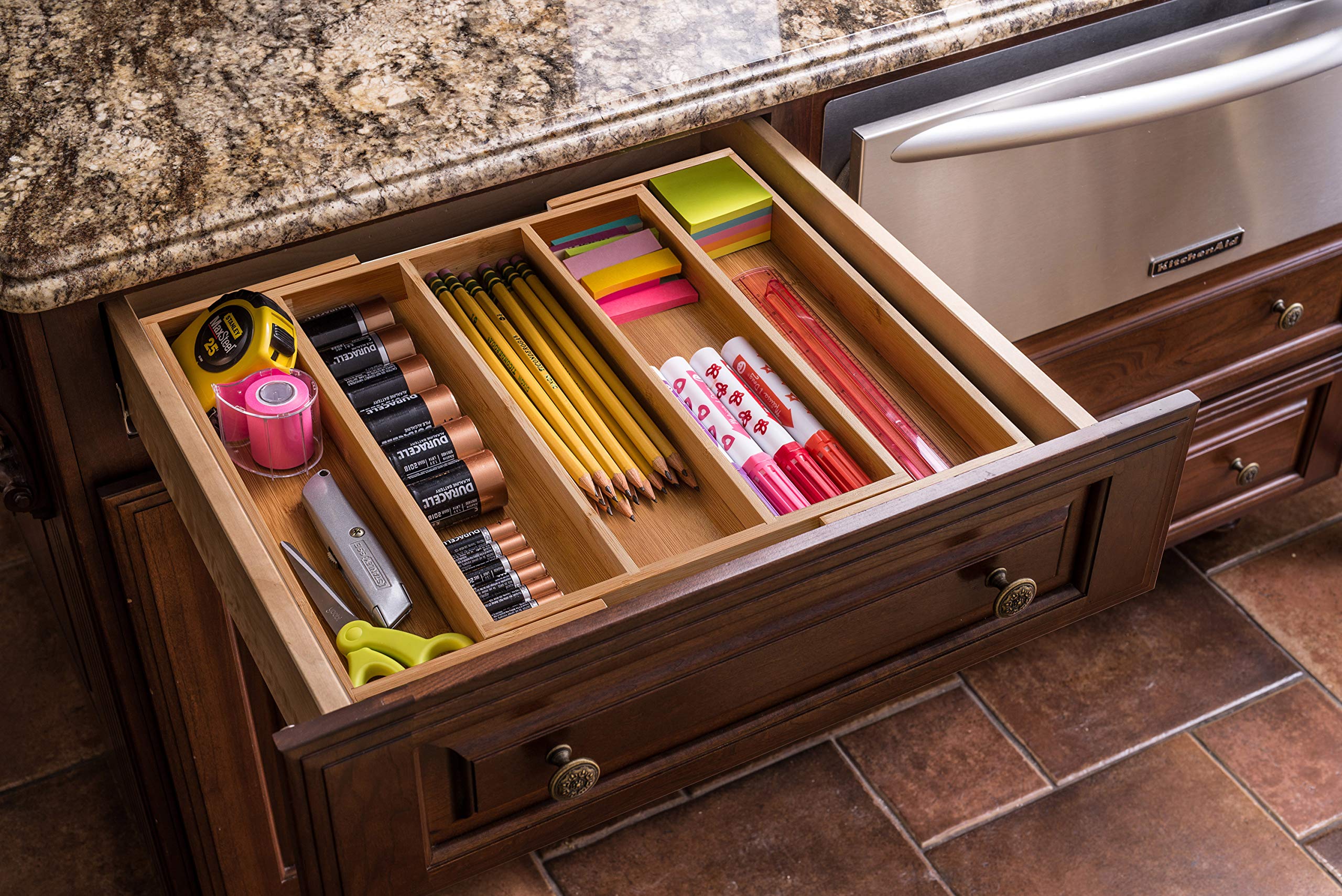 Bellemain Expandable Bamboo Drawer Organizer - Large Kitchen Utensil Holder for Cutlery, Silverware, Flatware Storage - Utensil Organizer for Kitchen Drawers, Desk, Junk Drawer Organizer Tray, 5-Slot