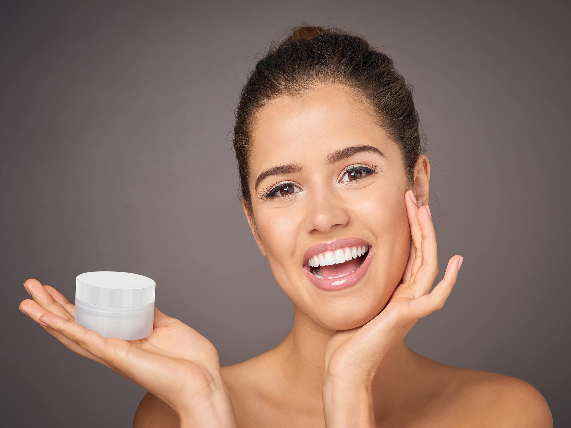 20 Pcs 2 Ounce Plastic Jars Containers Round Screw Lids Cosmetic Jars Leak Proof Clear Containers for Cosmetic, Salves, Balms, Lip Balm or Others, White Lids