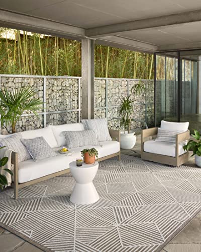 Loloi II Rainier Collection RAI-03 Natural/Ivory, Indoor/Outdoor 2'-2" x 3'-9" Accent Rug