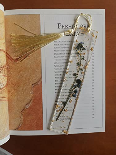 5.5x1 inch Flower Handmade Bookmark Resin Floral with Dried Flowers⌠(Forget-me-nots)