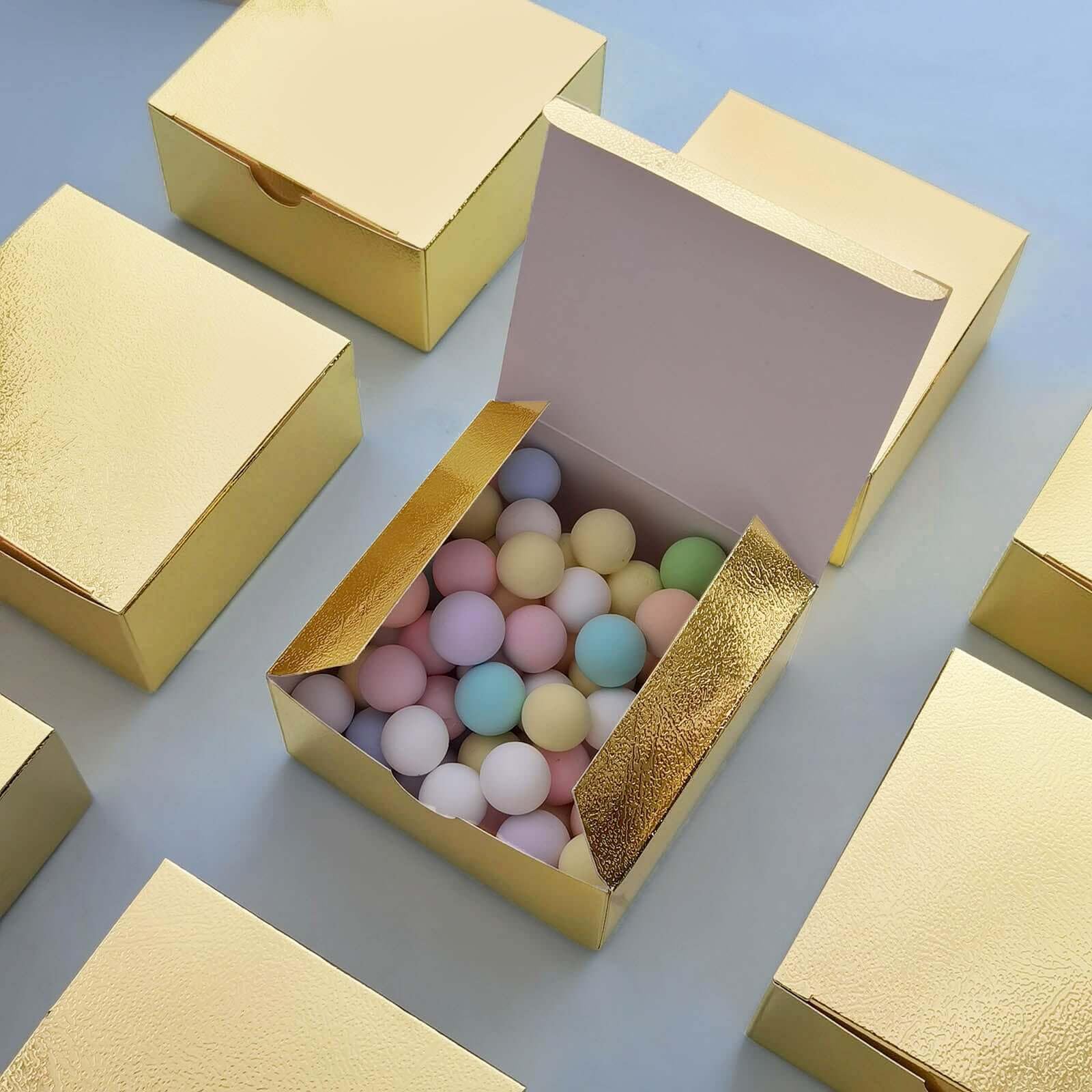 Efavormart 100pcs of 4x4x2 Gold Cake Box for Candy Treat Gift Wrap Box Party Favor Boxes for Bridal Shower Wedding Party