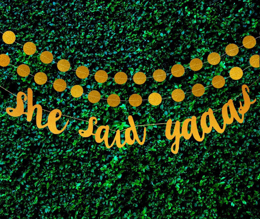She Said Yaaas Banner, Garland & Confetti Set - Bachelorette, Engagement or Wedding Party Decorations - Sparkly Decorations with Super Fun Diamond Ring & Circle Confetti (Gold)