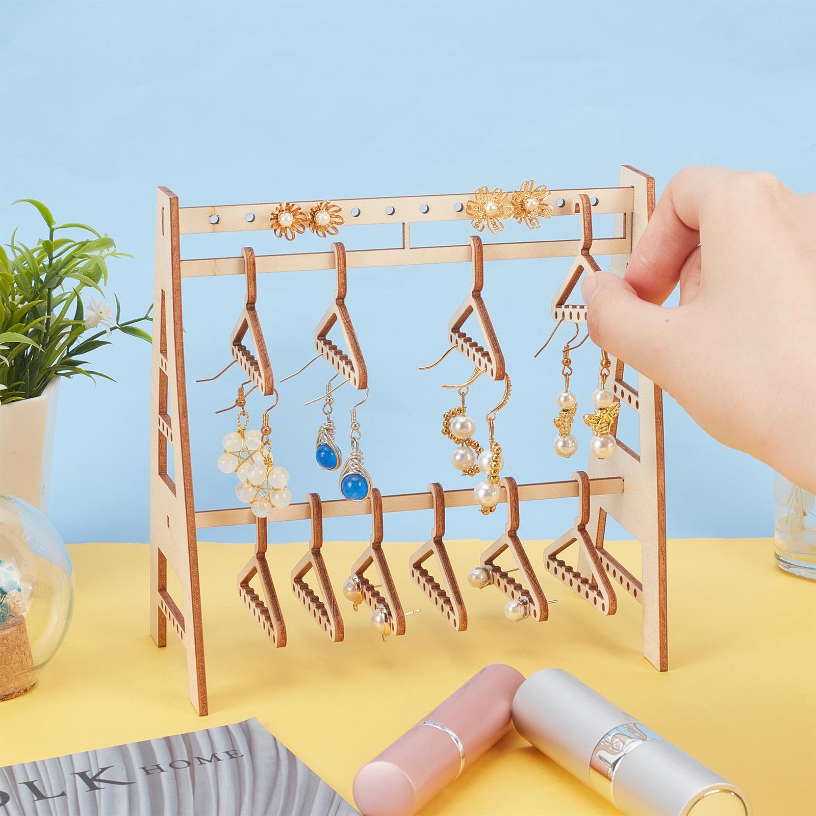 PH PandaHall 116 Holes Earring Holder, Earring Organizer Rack with Mini Hangers Wood Earring Display Stand for Selling Jewelry Earring Stand Ear Stud Holder for Women Retail Personal