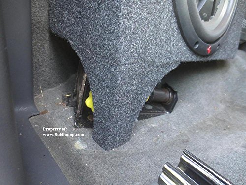 99-06 Chevy Silverado/GMC Sierra Regular Cab Dual 10 Subwoofer Box with Amp Space